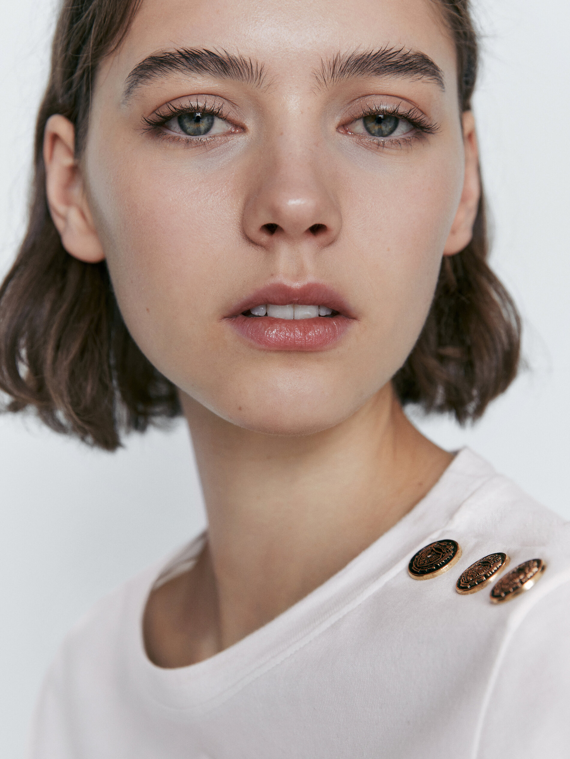 Triangle Shirt Buttons