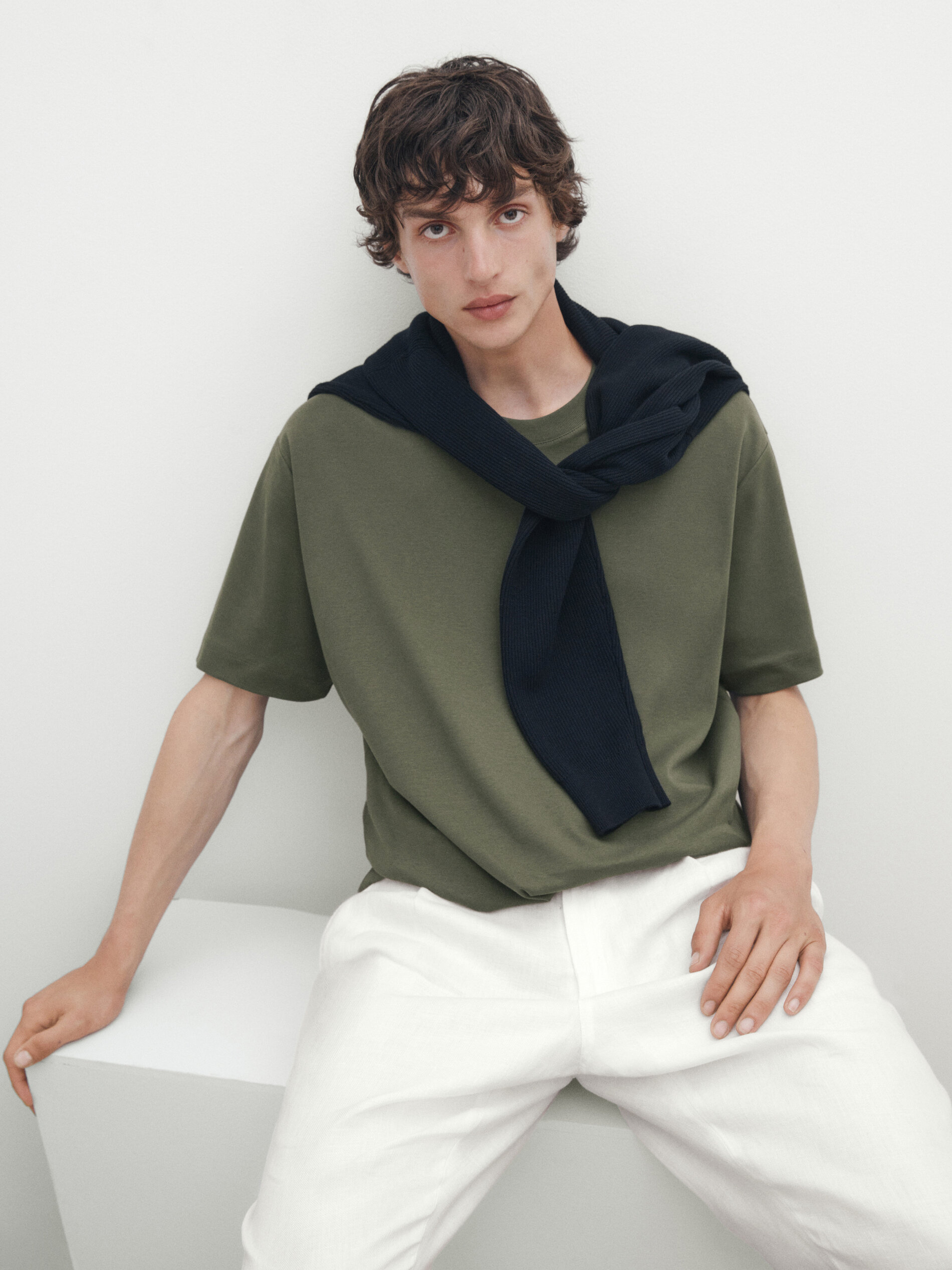 Massimo Dutti 100% Cotton Medium Weight T-Shirt - Big Apple Buddy