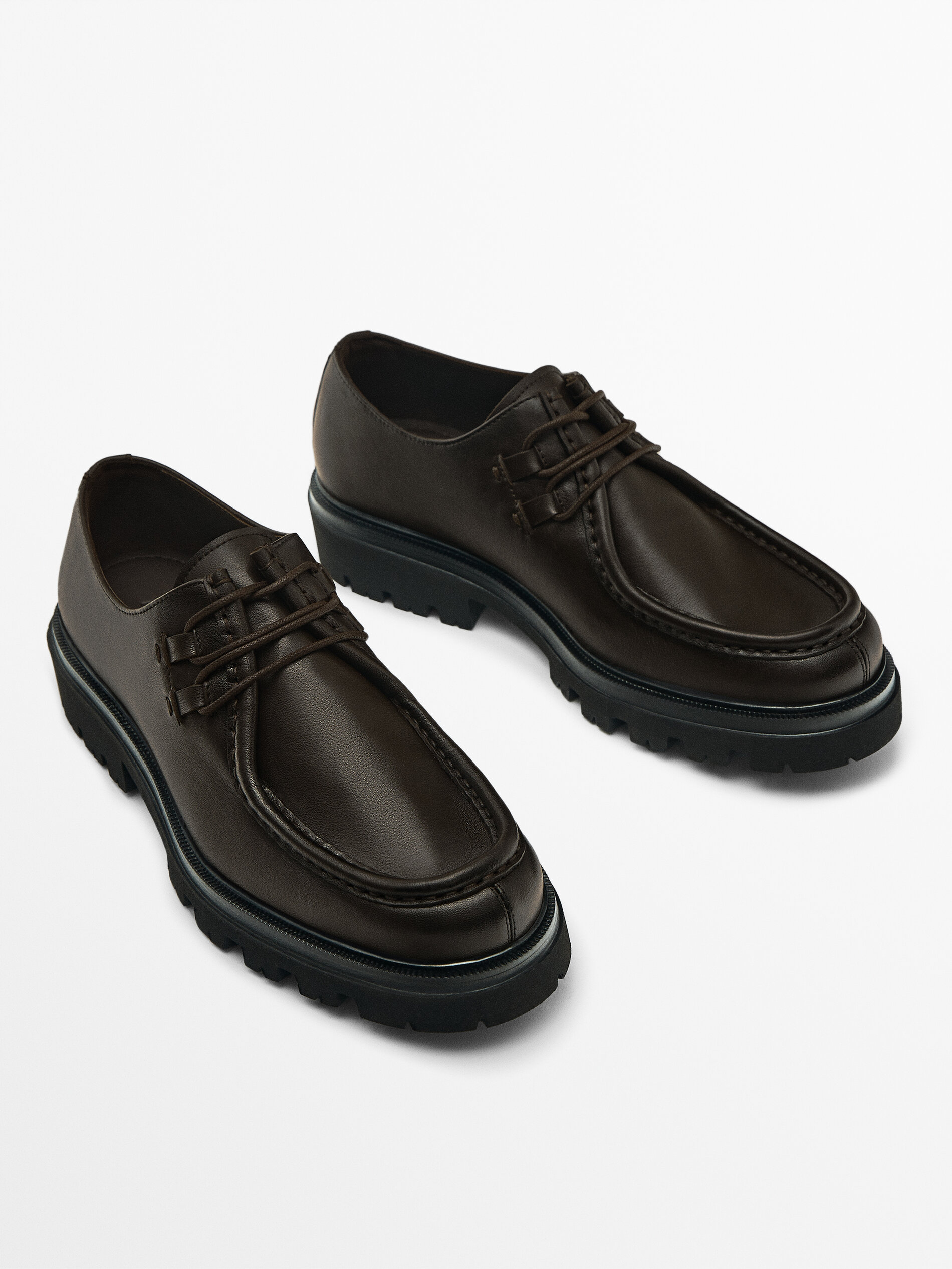 Moc Toe Shoes - The Ultimate Smart Casual Shoe for Men - VanityForbes