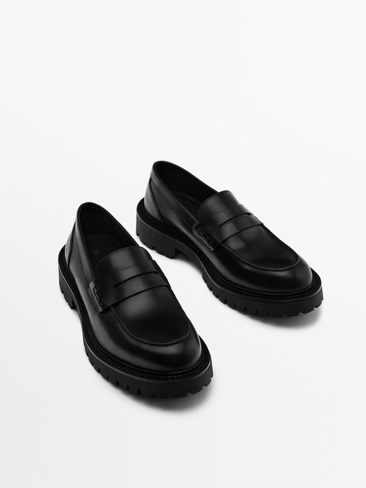 Mocassins Noirs En Cuir à Semelle Crantée · Noir · Chaussures Massimo