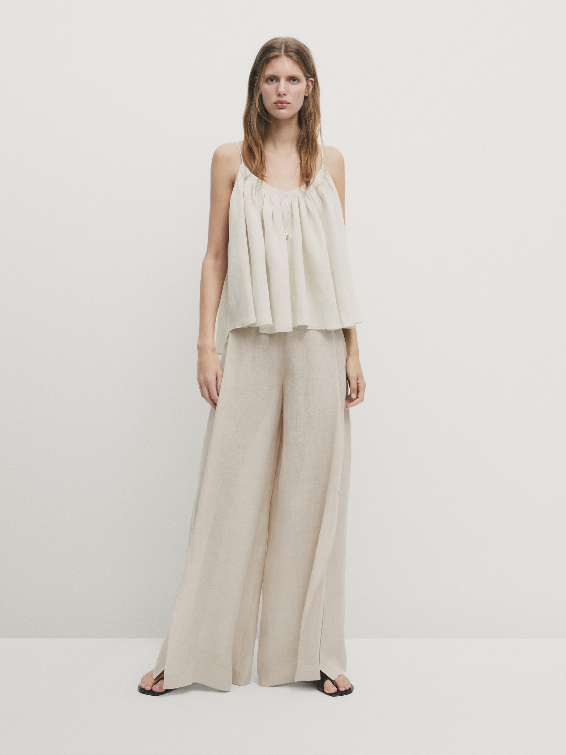 100% ramie voluminous gathered top · Stone · Shirts | Massimo Dutti