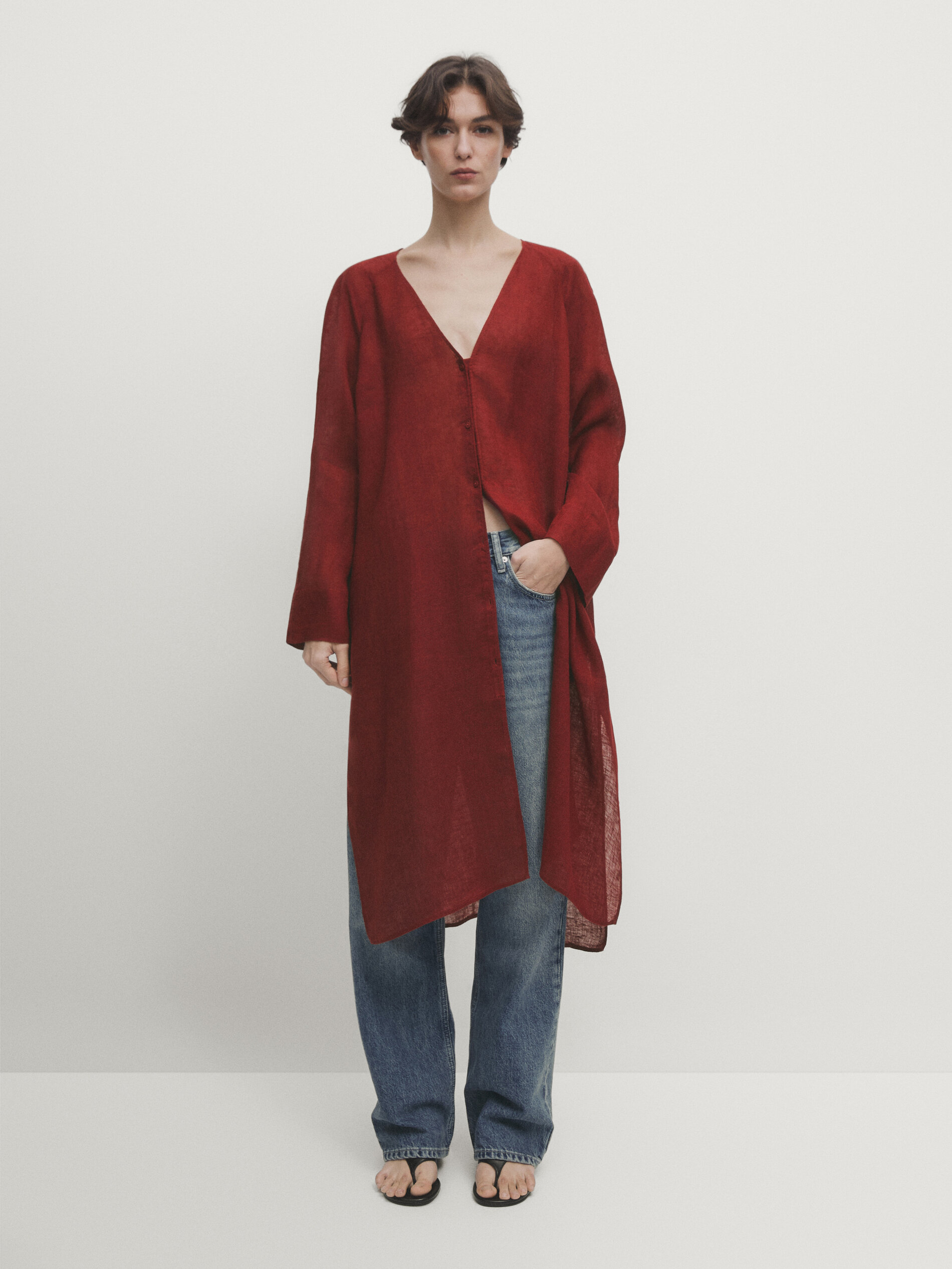 100% linen maxi oversize blouse · Burgundy, White, Brown · 衬衫 | Massimo Dutti