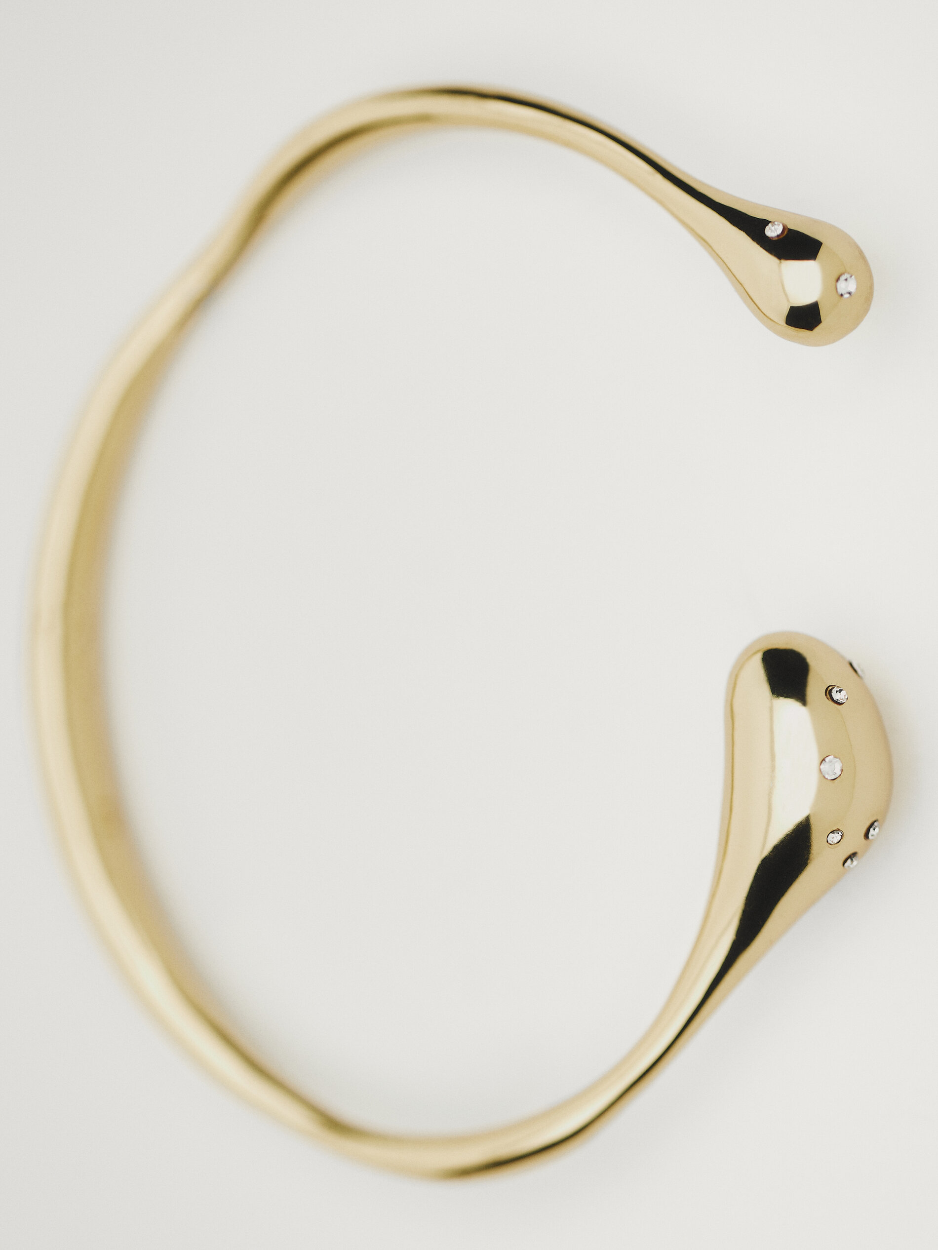 Pulsera rígida detalle gotas brillo - Massimo Dutti