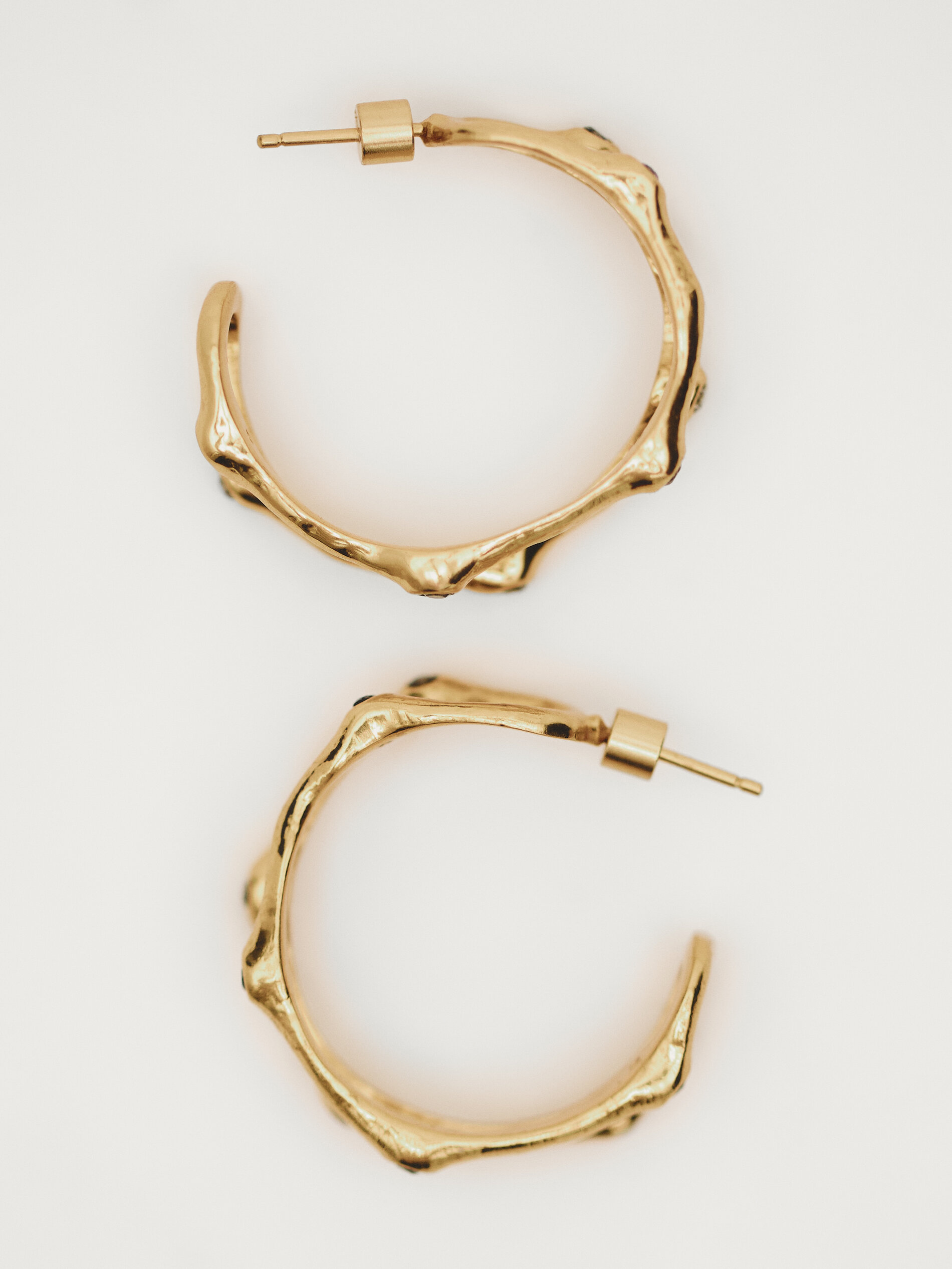 Okrugle naušnice sa štrasom · Orange · Accessories | Massimo Dutti