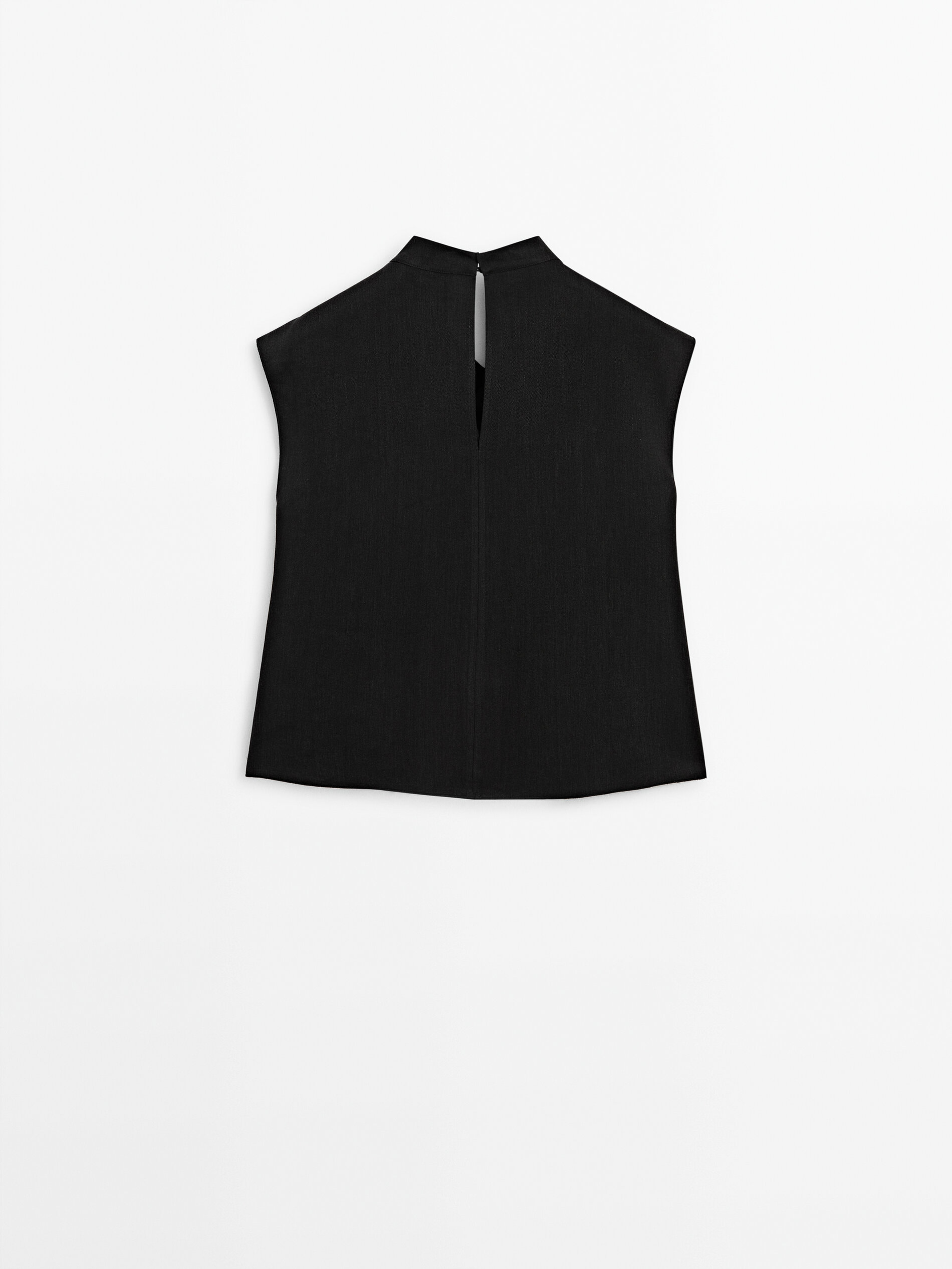 Top con ramio cuello drapeado · Negro · Camisas | Massimo Dutti