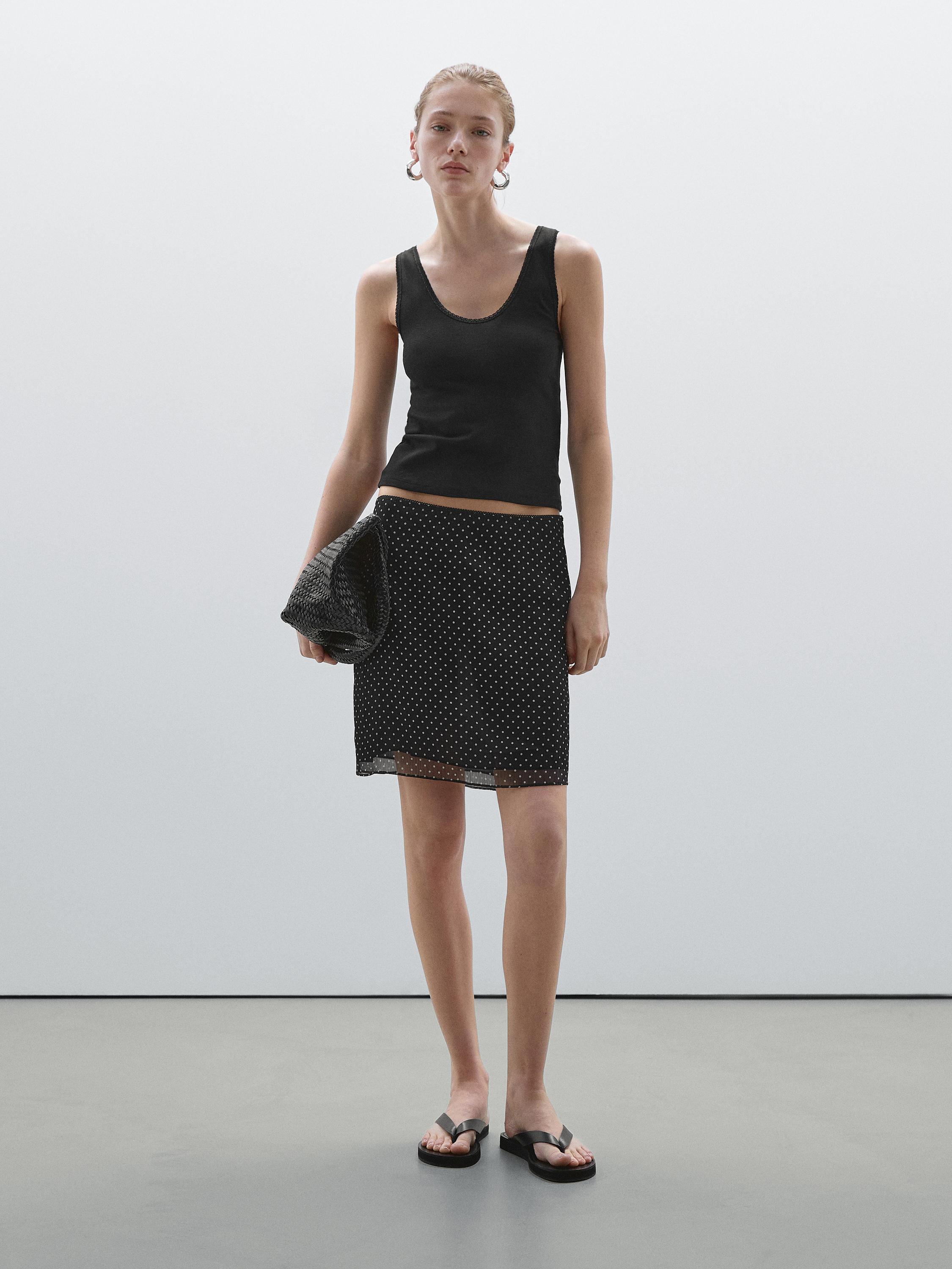 Short polka dot print skirt · Black · Smart / Skirts | Massimo Dutti