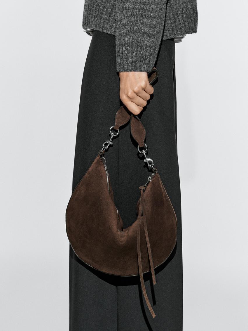 Half-moon split leather bag · Bisoi-kolorea · Larruzko Kanpoaldedun ...