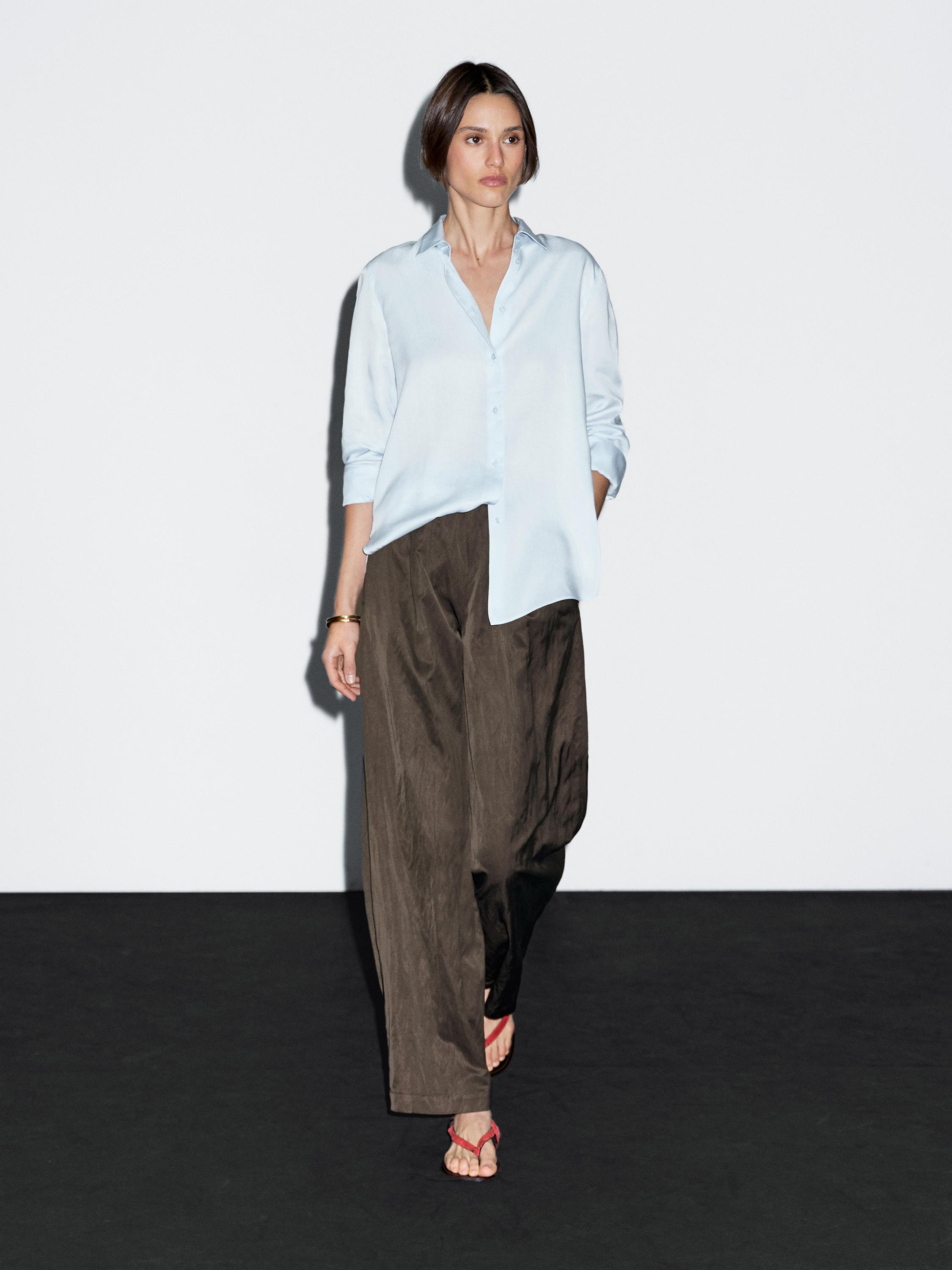 Wide-leg satin trousers with creased effect · Chocolate · Dressy | Massimo Dutti
