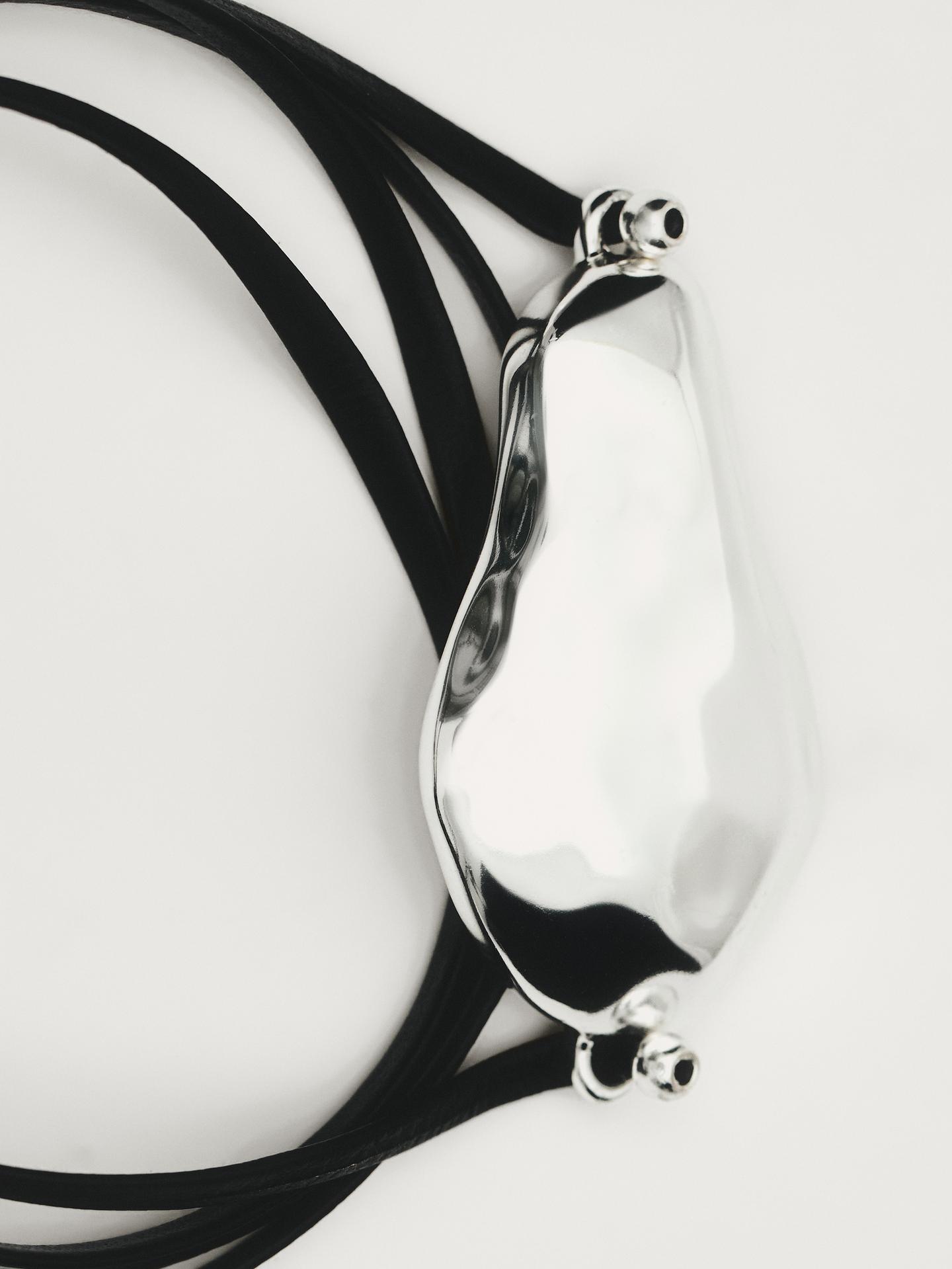Pulsera Cordón Piel Pieza Asimétrica · Plata · Accesorios Massimo Dutti