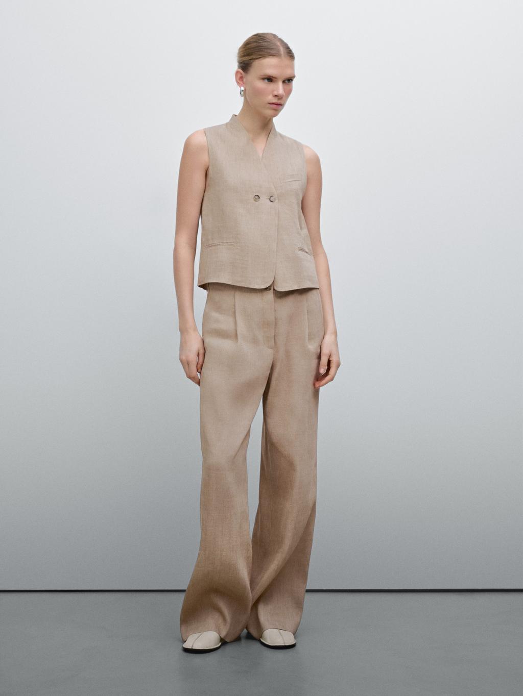 Pantalón traje fluido mezcla lino · Beige · Vestir | Massimo Dutti