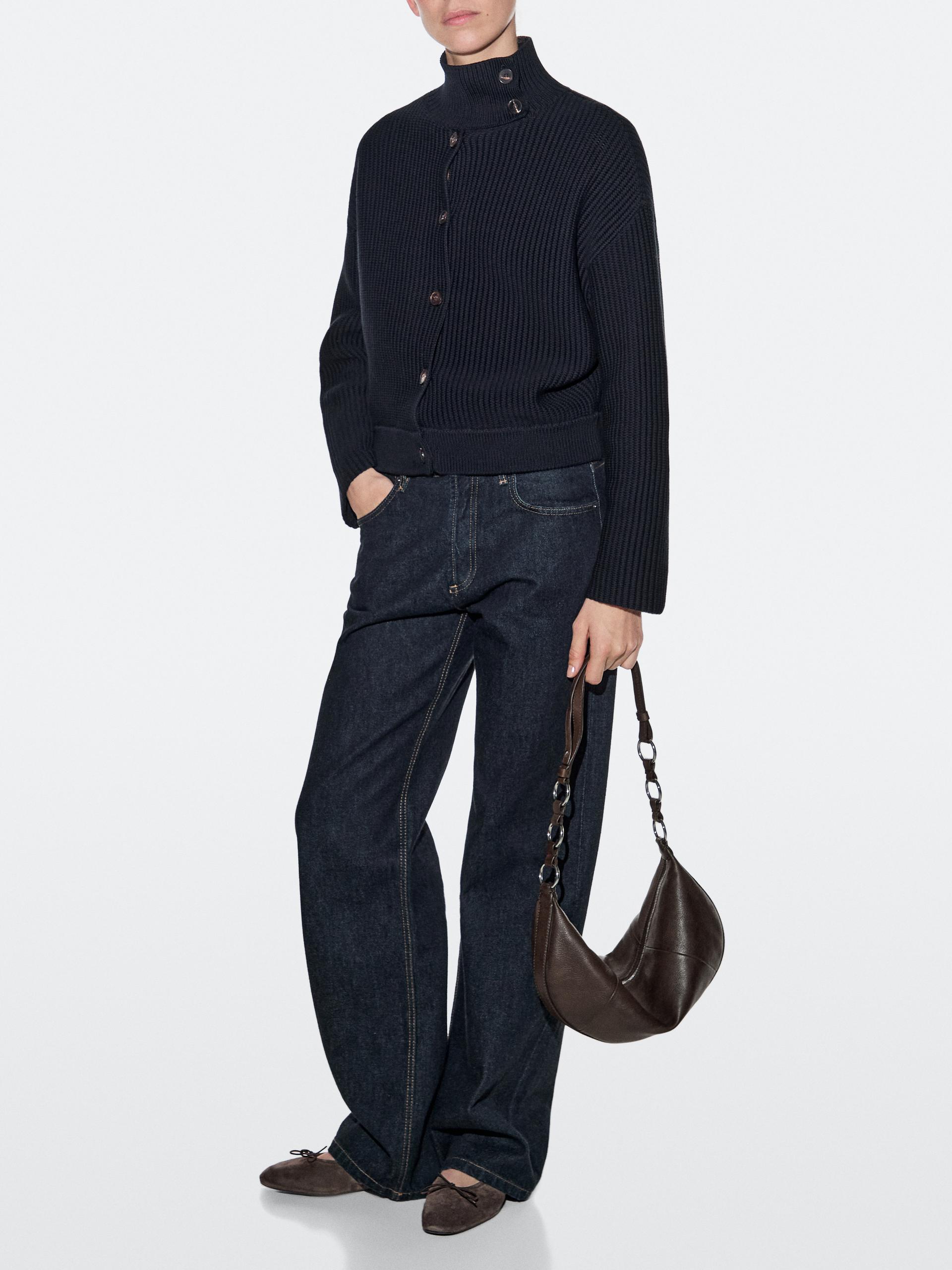 Petit sac en cuir nappa · Marron · Vêtement Extérieur Cuir | Massimo Dutti