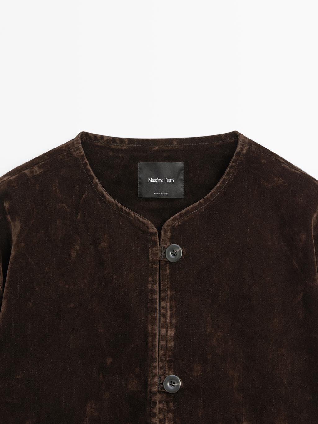 Veste denim courte finition velours · Chocolat · Costumes | Massimo Dutti