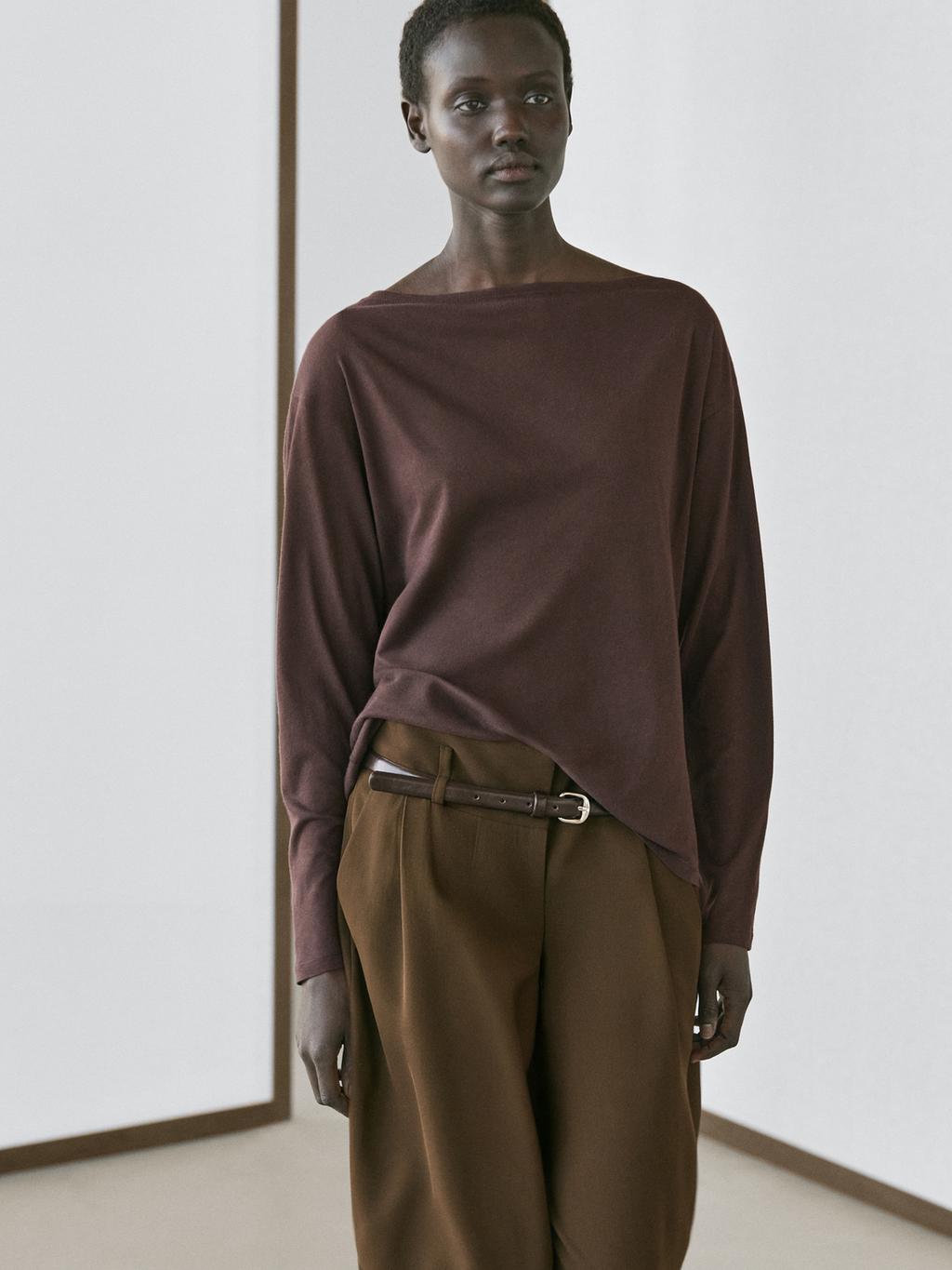 100% cotton boat neck T-shirt · Brown, White · T-shirt | Massimo Dutti