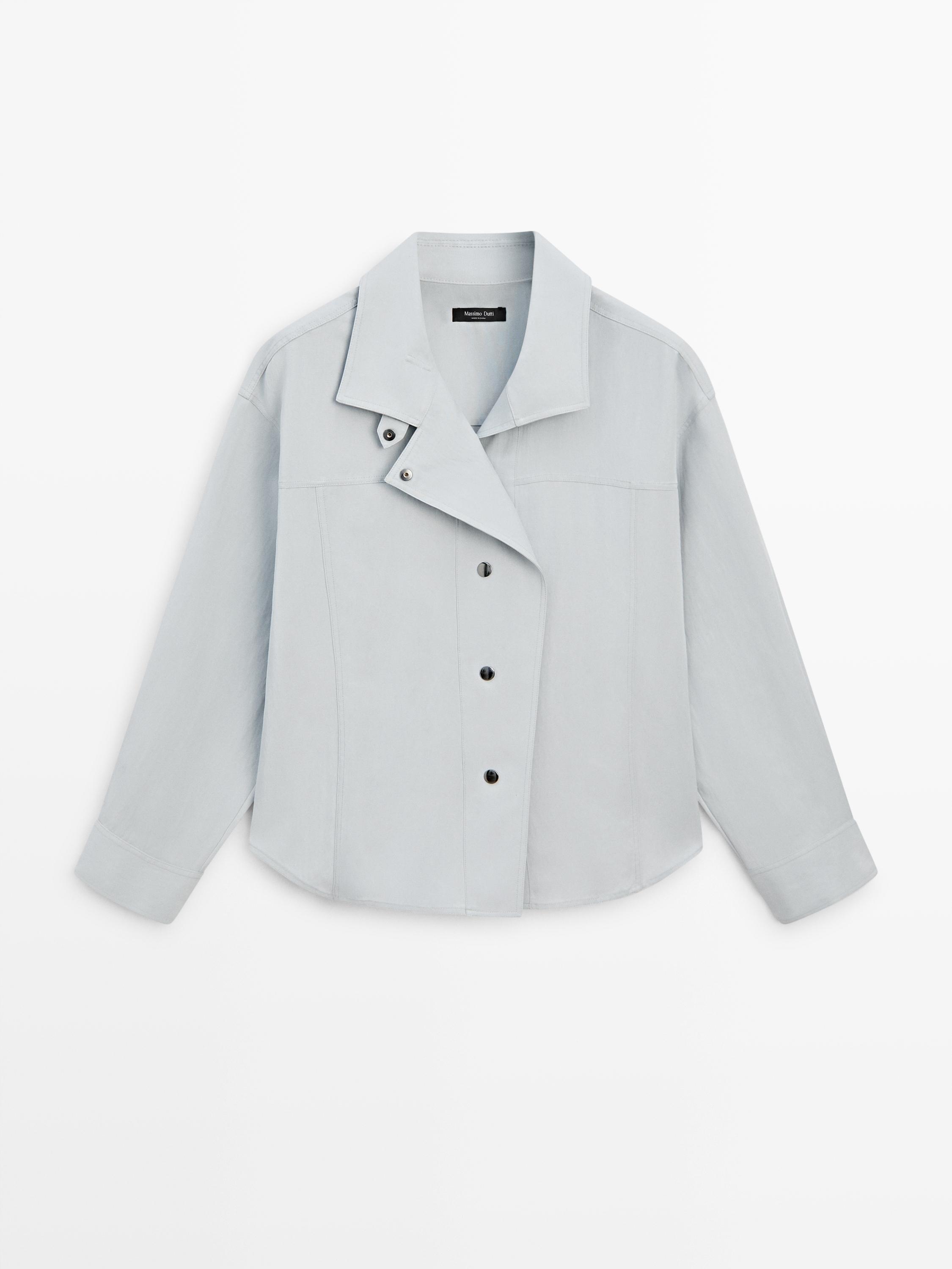 Flowing shirt with button details · Light Blue · Shirts | Massimo Dutti