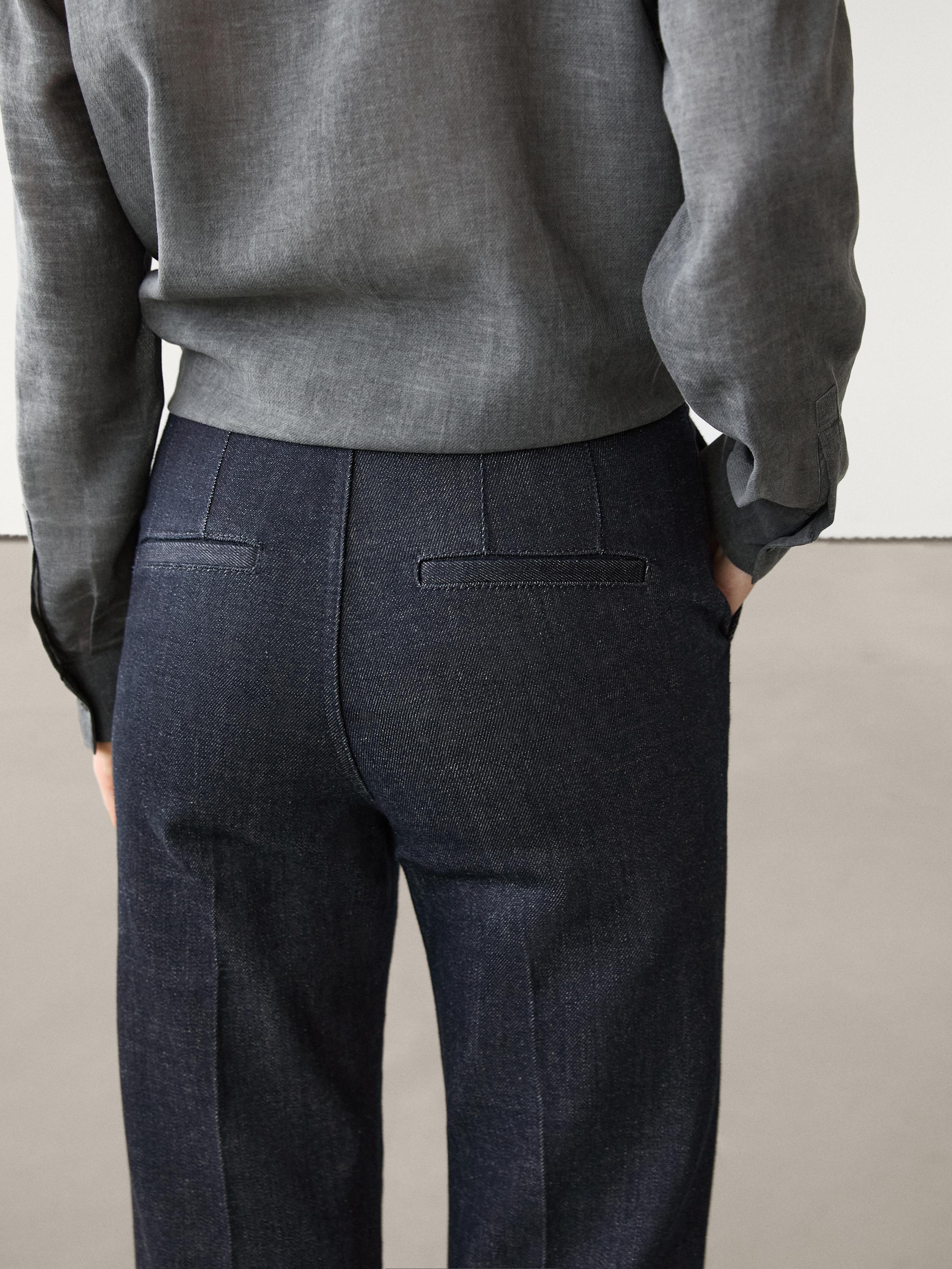 Faded mid-rise flare fit jeans · Blue · Dressy | Massimo Dutti