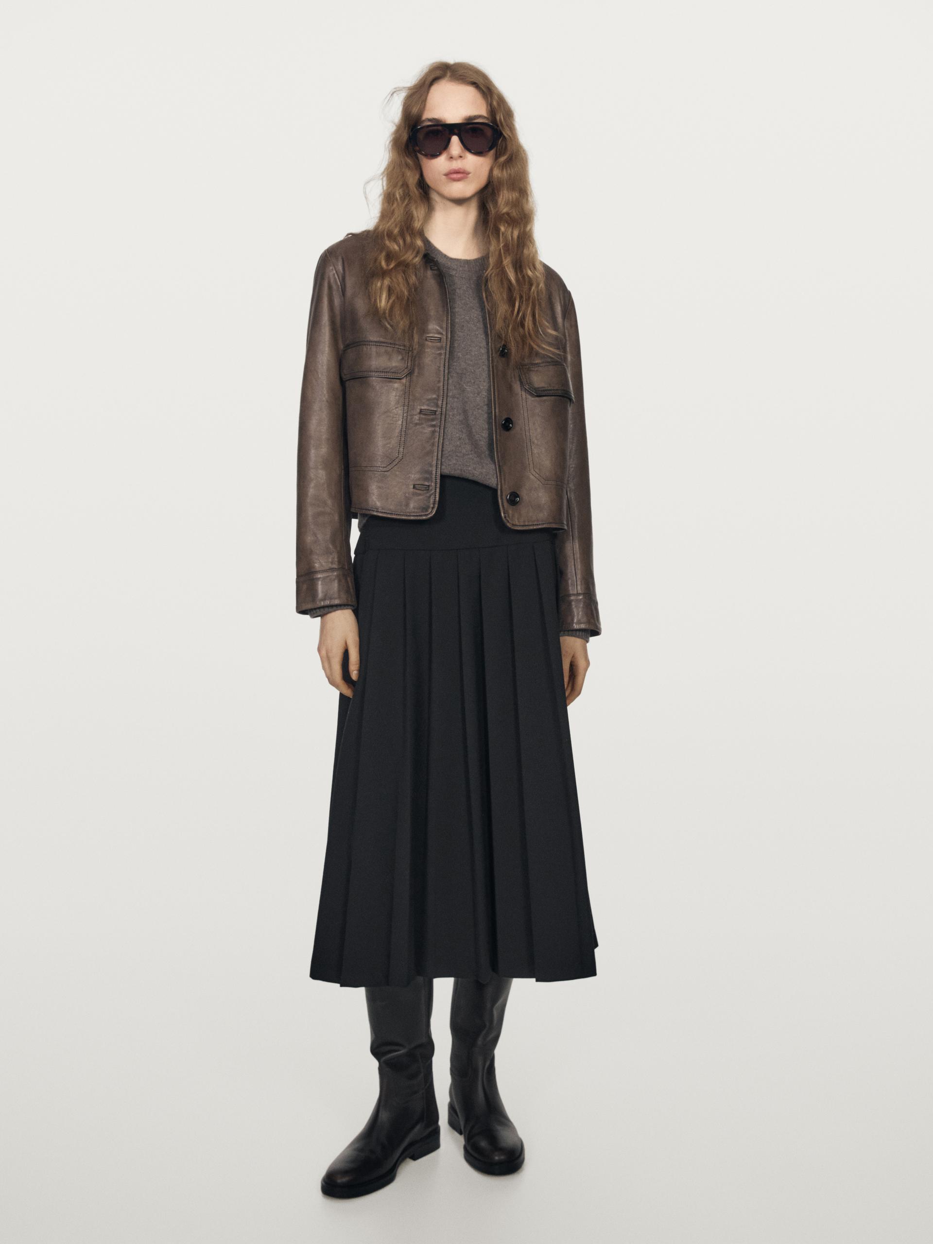 Midi suknja od mešavine vune sa faltama · Crna · Skirt | Massimo Dutti