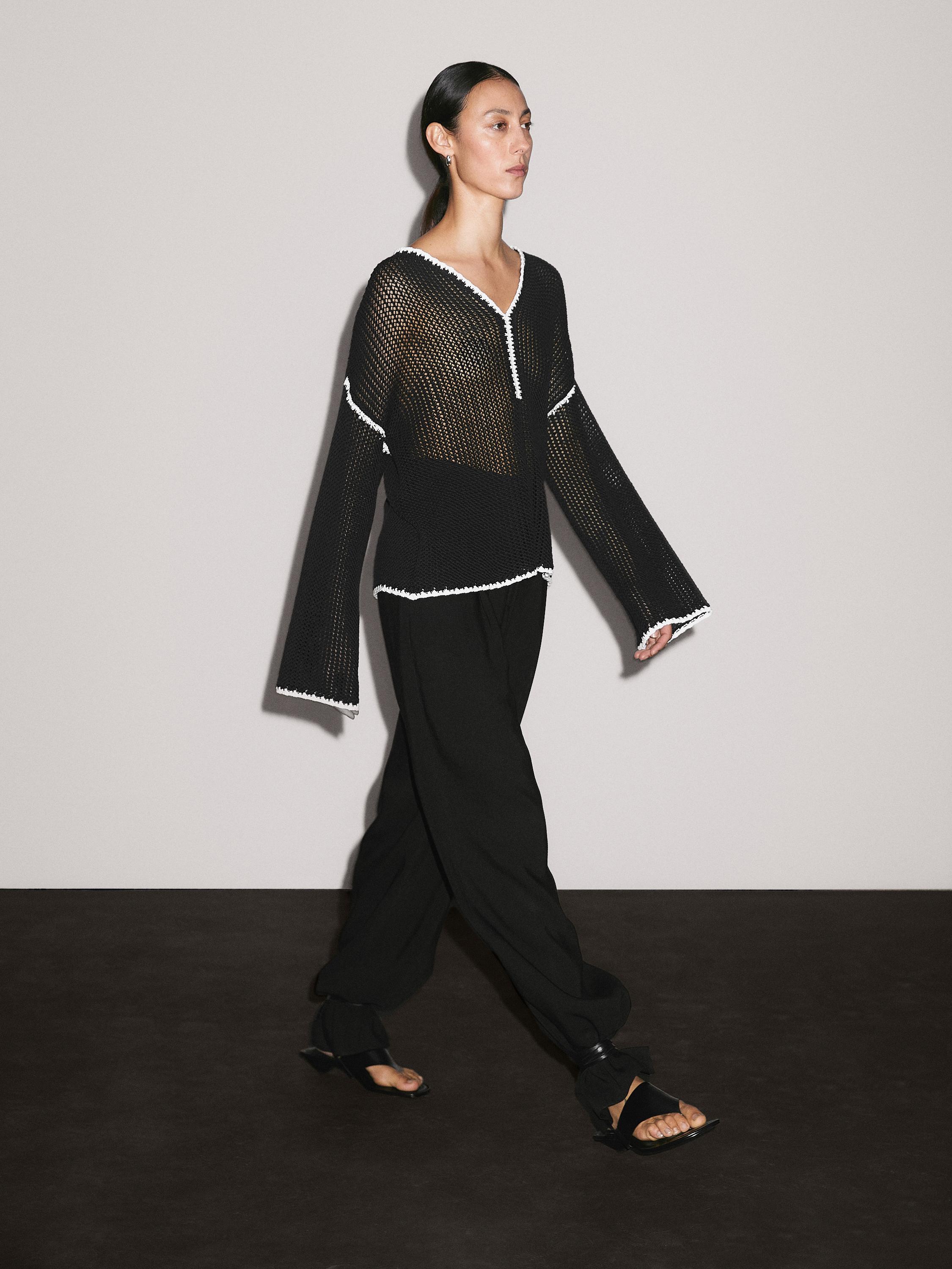 100% cotton openwork crochet sweater · Black · Sweaters | Massimo Dutti