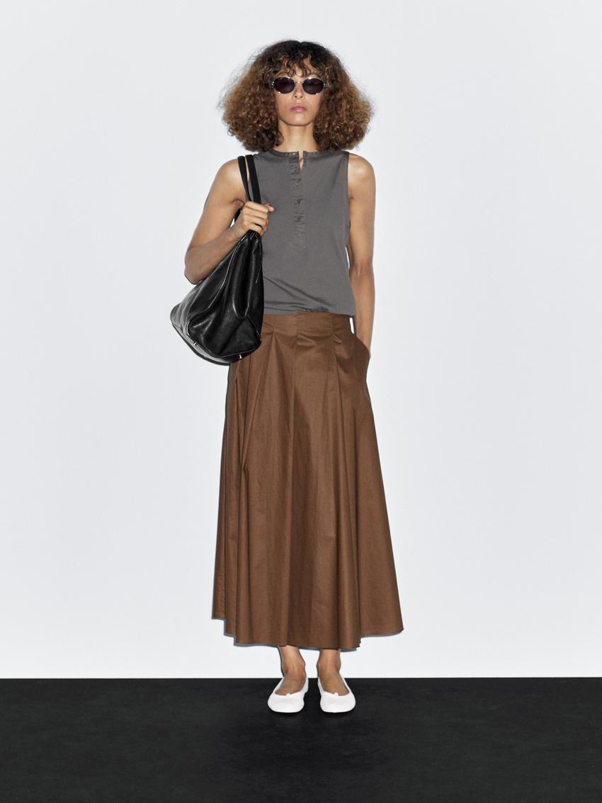 Long box pleat skirt · Brown · Sunglasses | Massimo Dutti