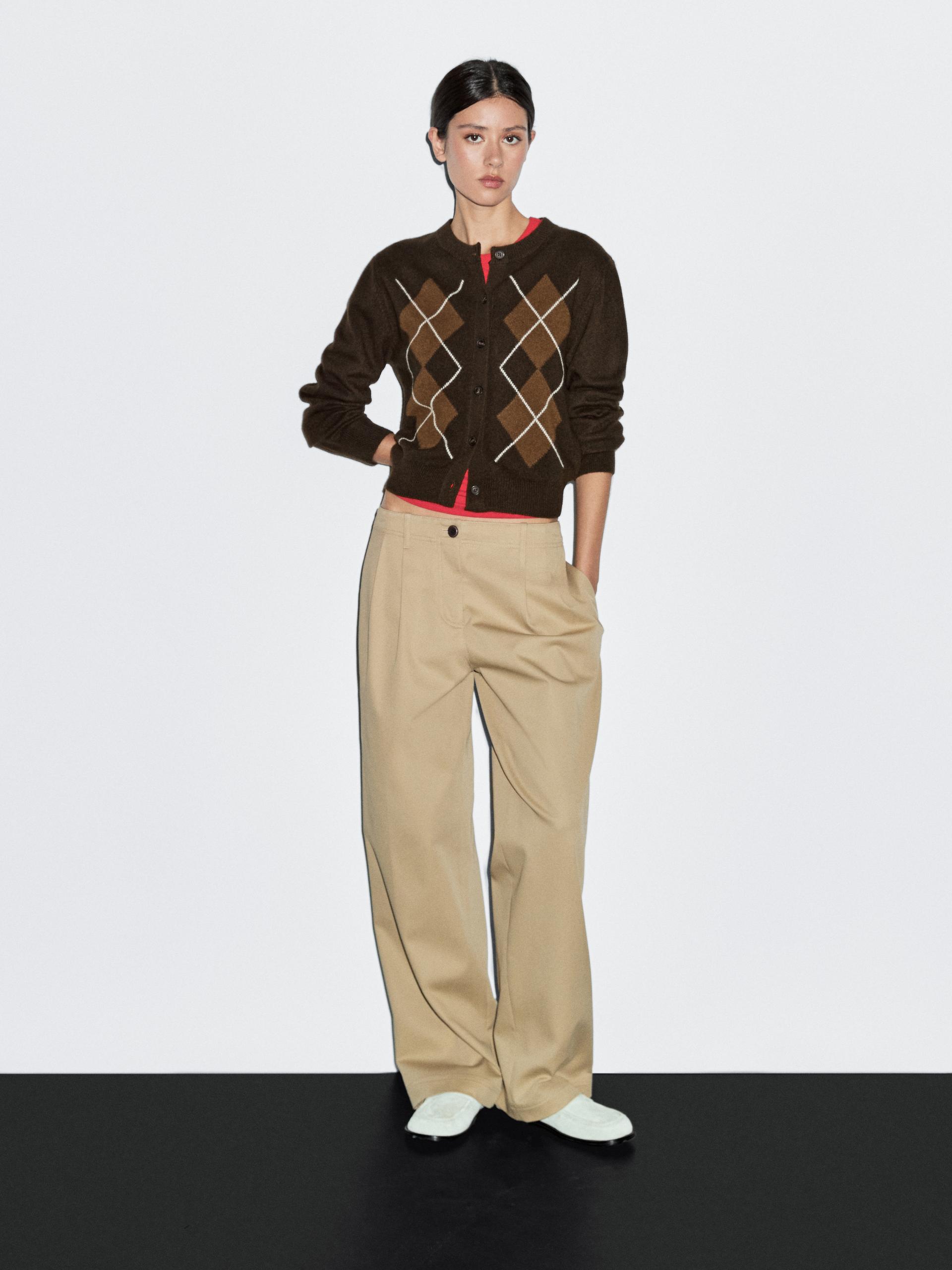 Knit cardigan with diamond detail · Brown · Cardigan | Massimo Dutti