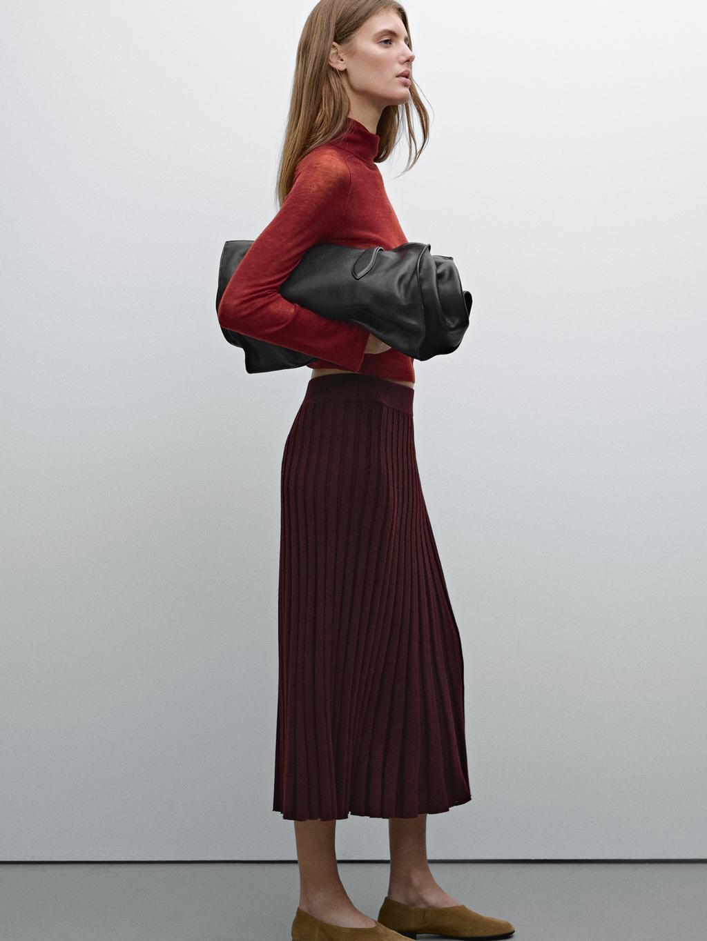 RED SKIRTS - Massimo Dutti - TH