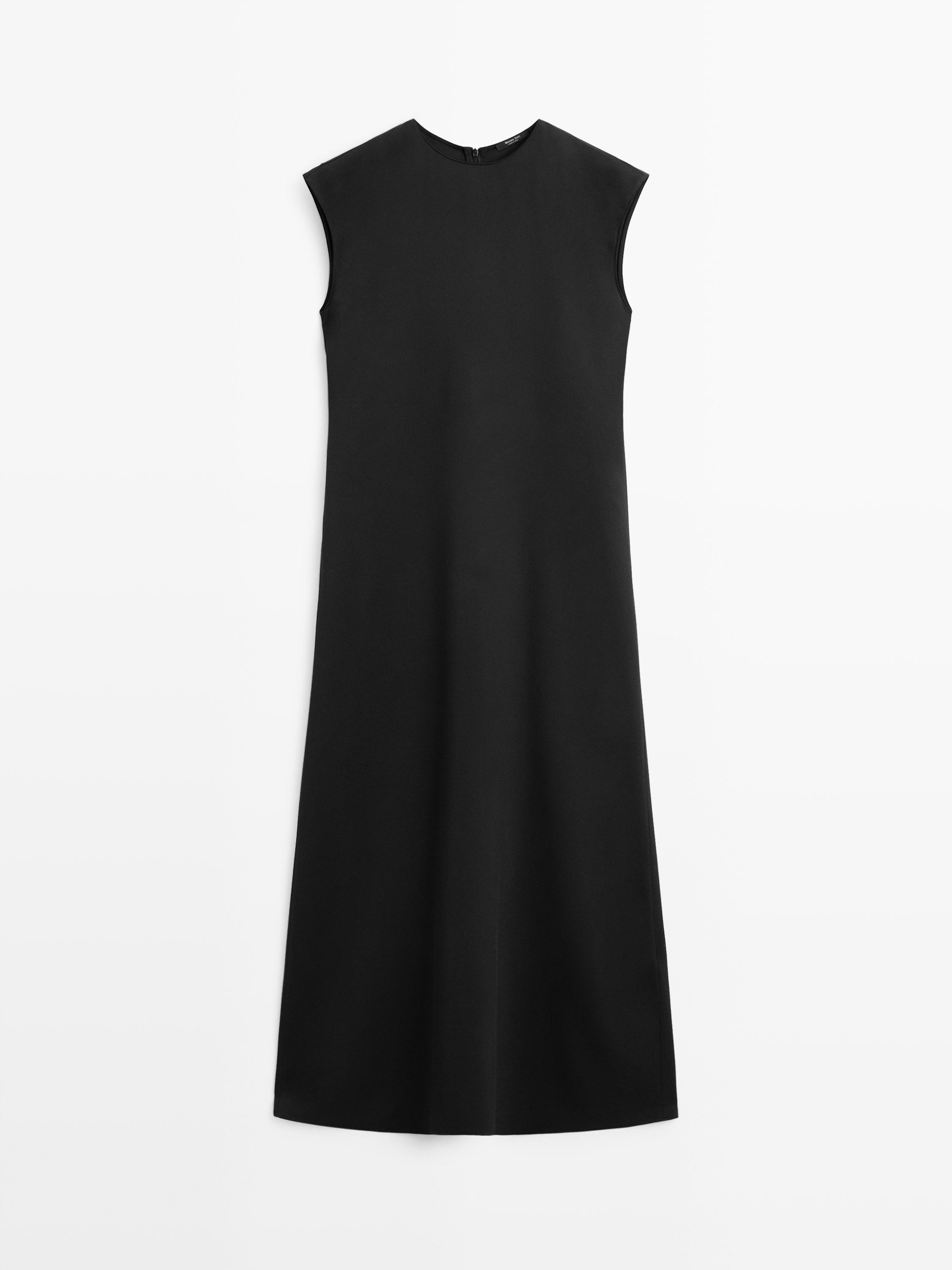 Vestido fluido de manga curta · Preto · Gorros E Chapéus | Massimo Dutti