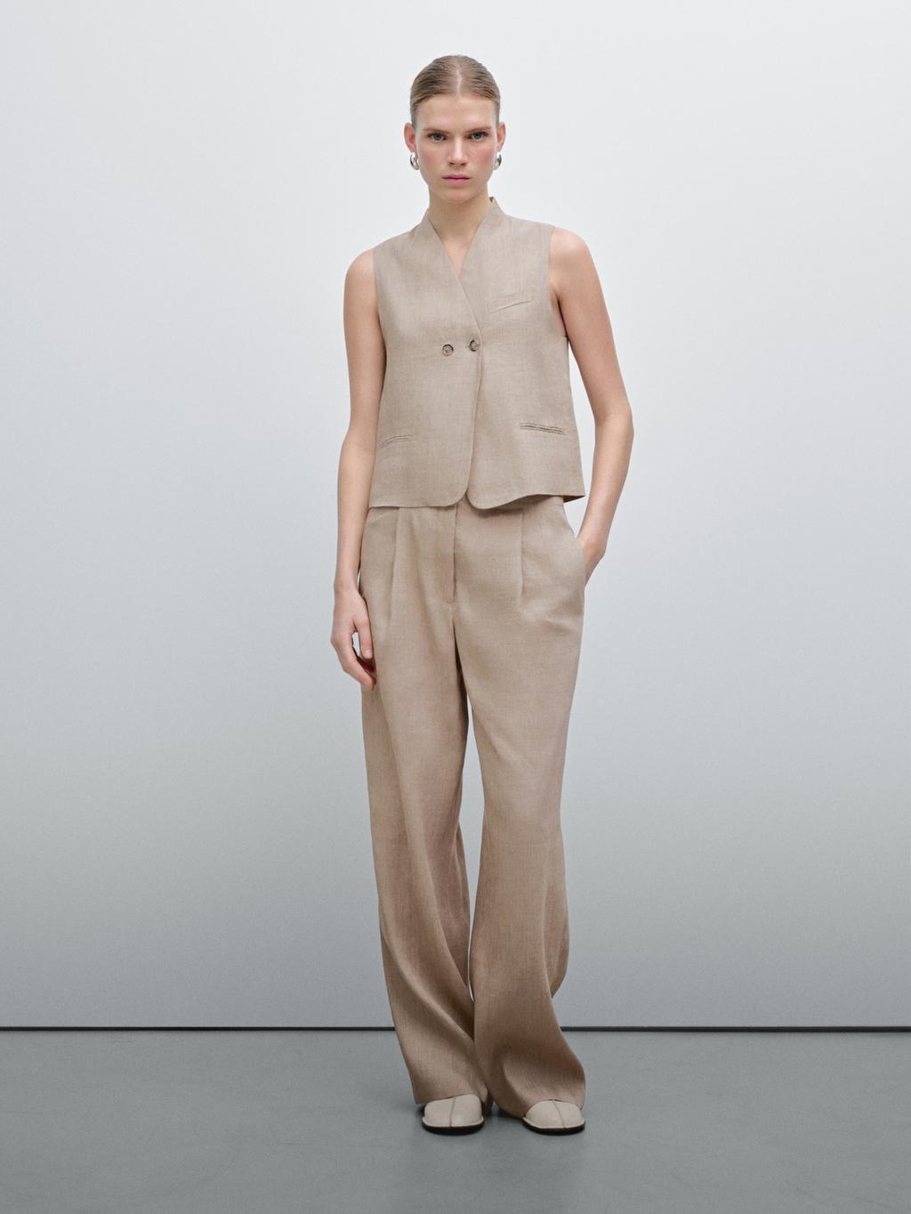 Chaleco multiraya mezcla lino · Beige · Vestir | Massimo Dutti