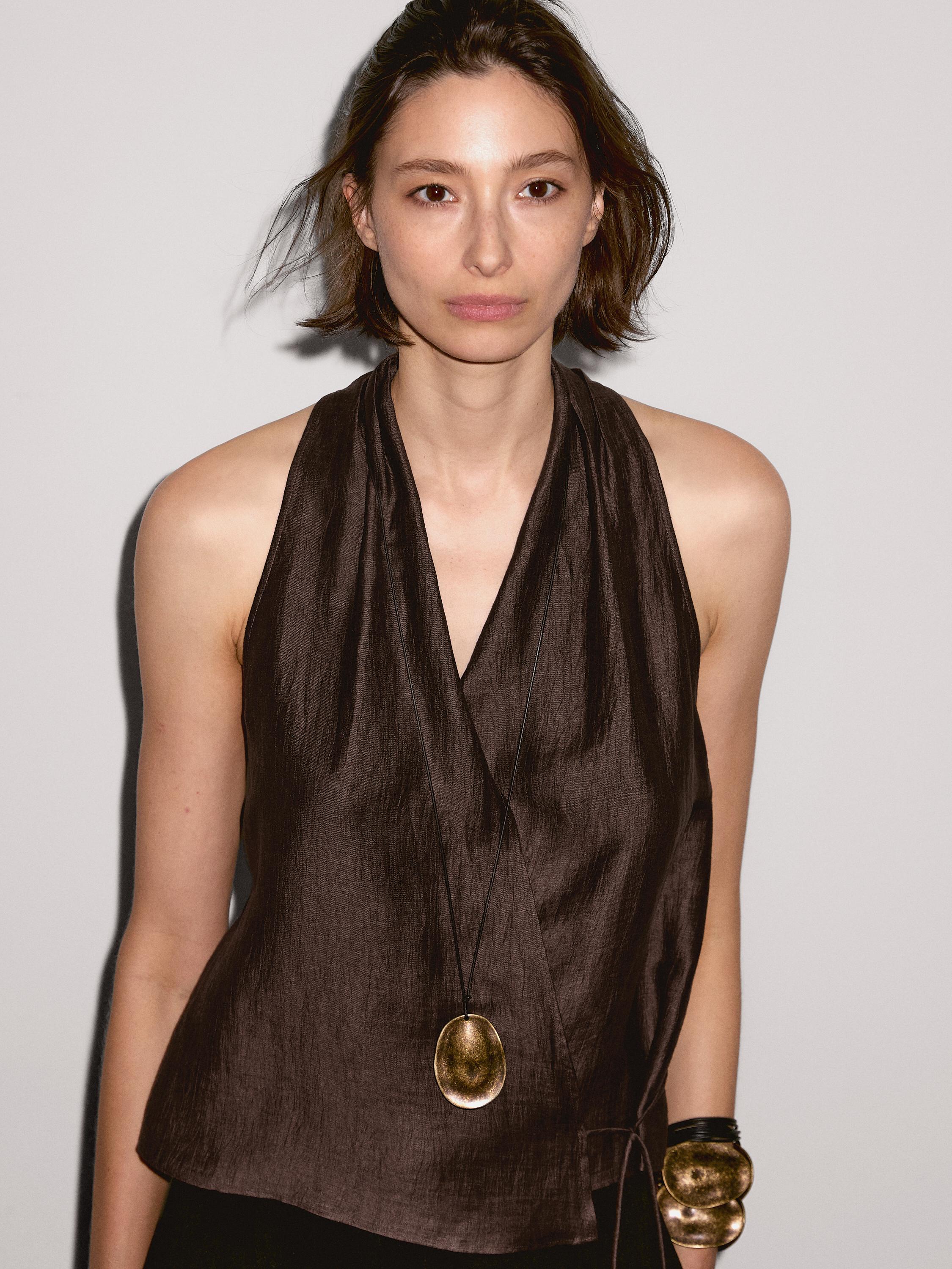 Linen blend crossover halter top · Mulberry · Shirts | Massimo Dutti